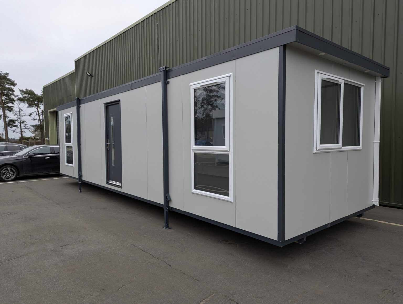 Buying a Portable Cabin: Guide to Choosing Size, Layout & Spec